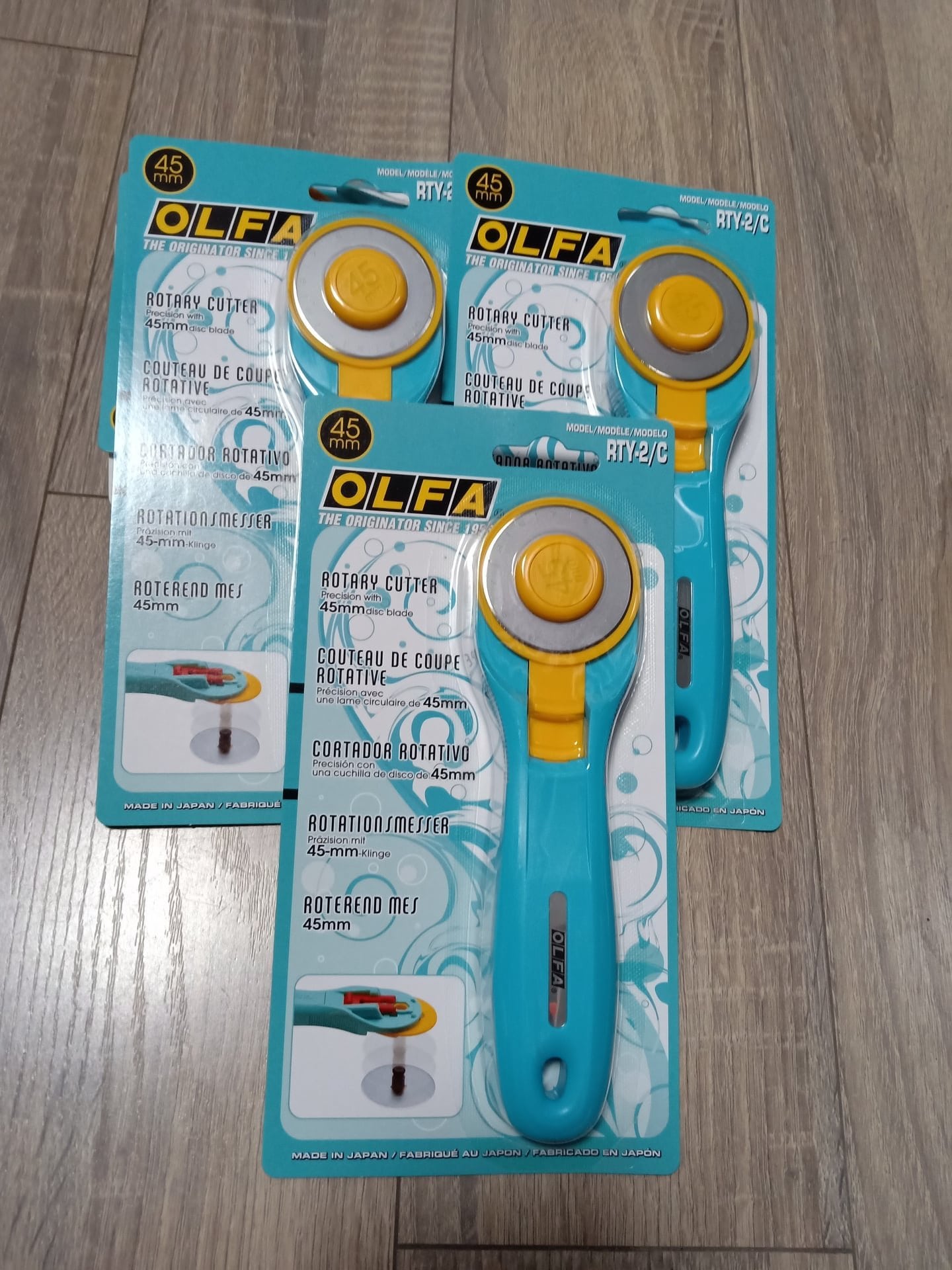 Dao Cắt Tròn Xoay Olfa RTY-2/C Cắt Vải Nhập Khẩu Nhật Bản